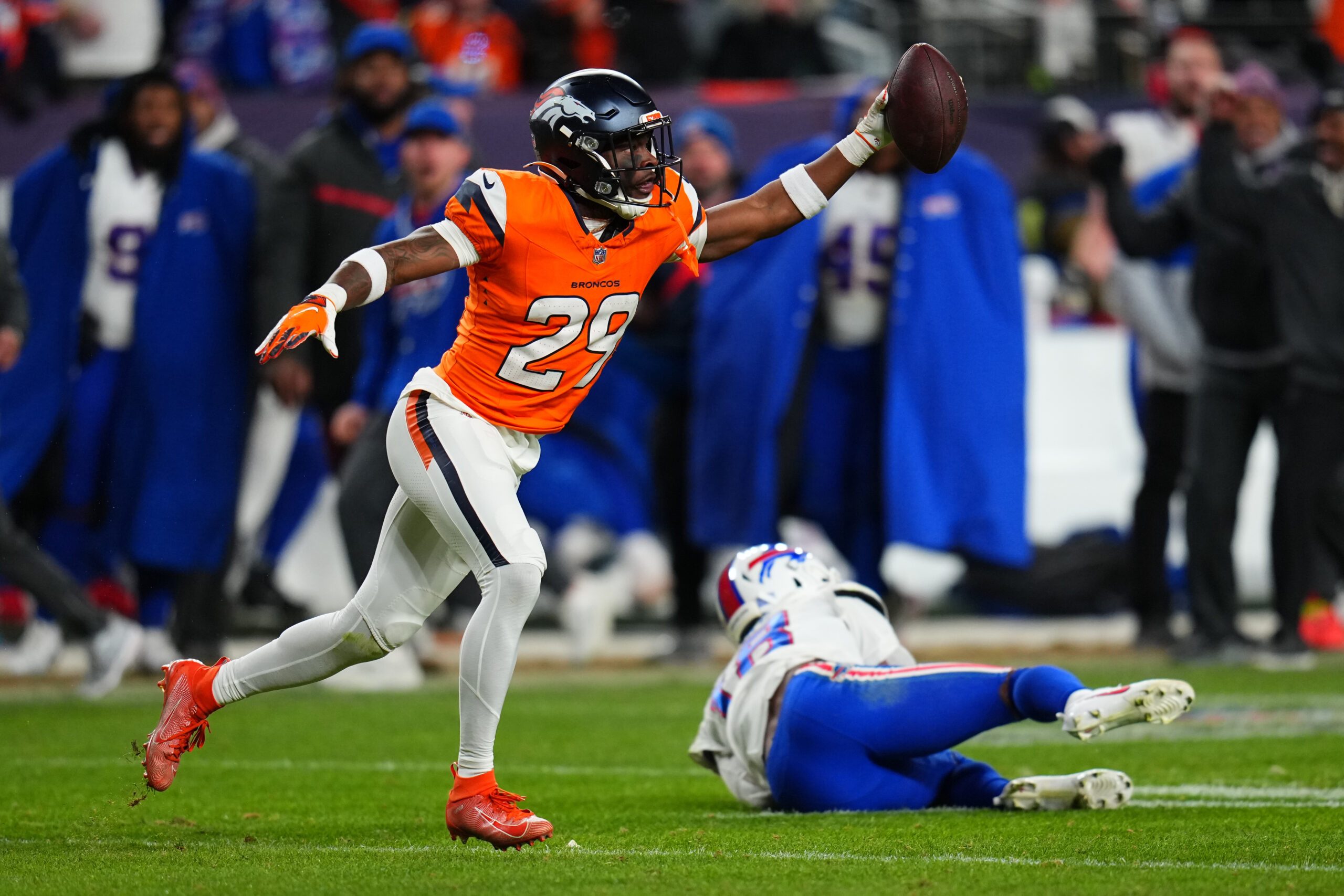 Broncos advance to AFC title game, beating Bills 33-30 with OT ...